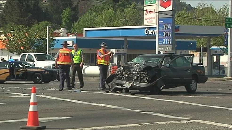 Osp Roseburg Woman Dies In Hwy 42 Crash In Green Kval