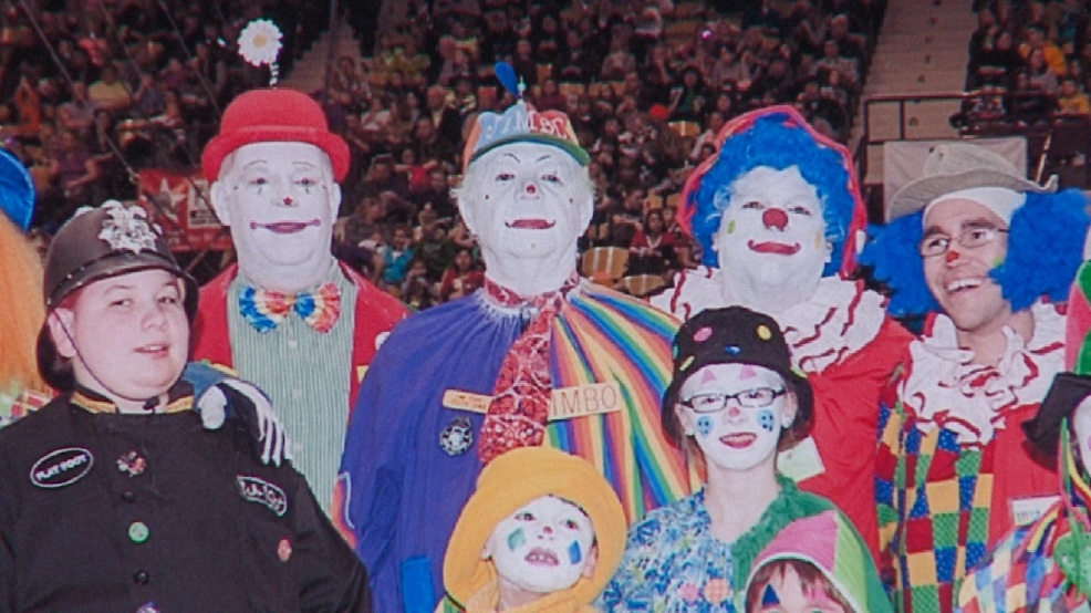 Shrine clown says 'creepy clown' incidents hurting clown image | WLUK