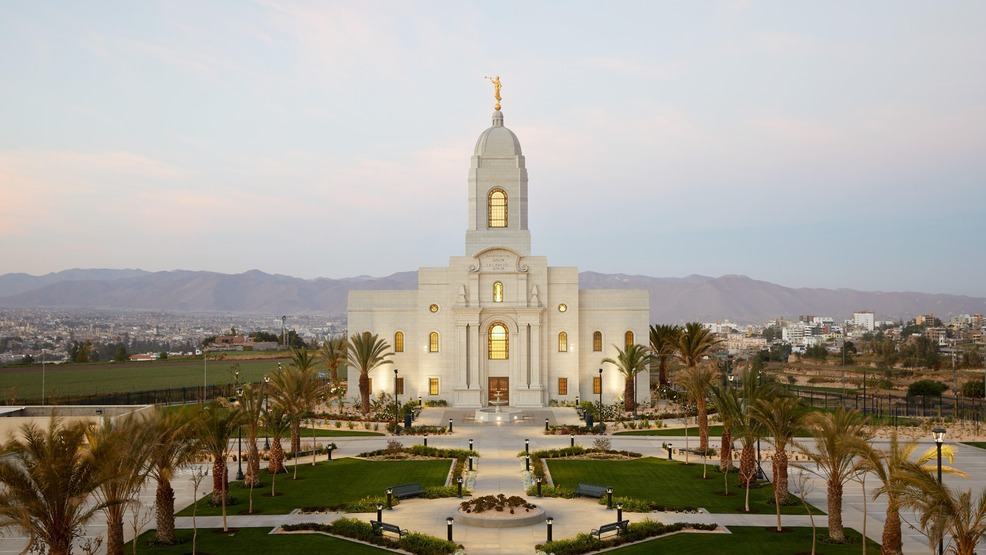 PHOTOS: Public tours of LDS Arequipa Peru Temple begin this week | KUTV